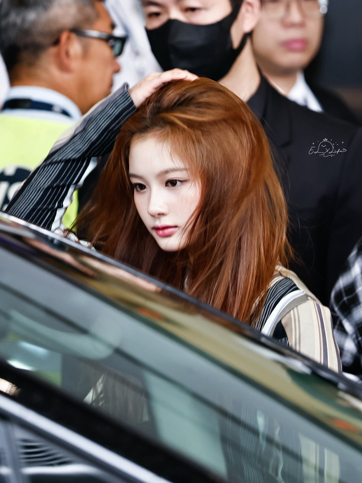 [엔믹스] 머리숱이 많은 설윤.jpg : MLBPARK